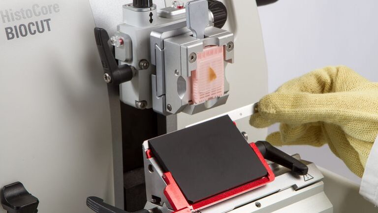 HistoCore BIOCUT – Manual Rotary Microtome – DMI Medical USA